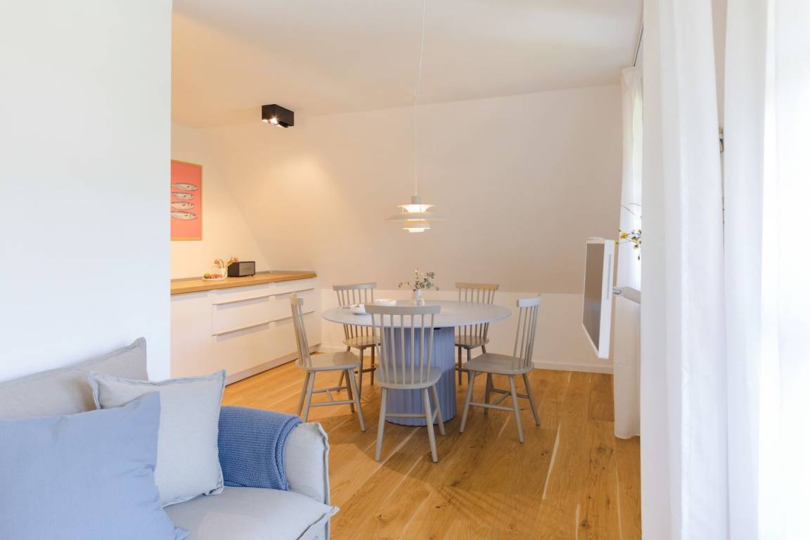 76 M² Ferienwohnung ∙ 2 Schlafzimmer ∙ 4 Gäste - Ahrenshoop
