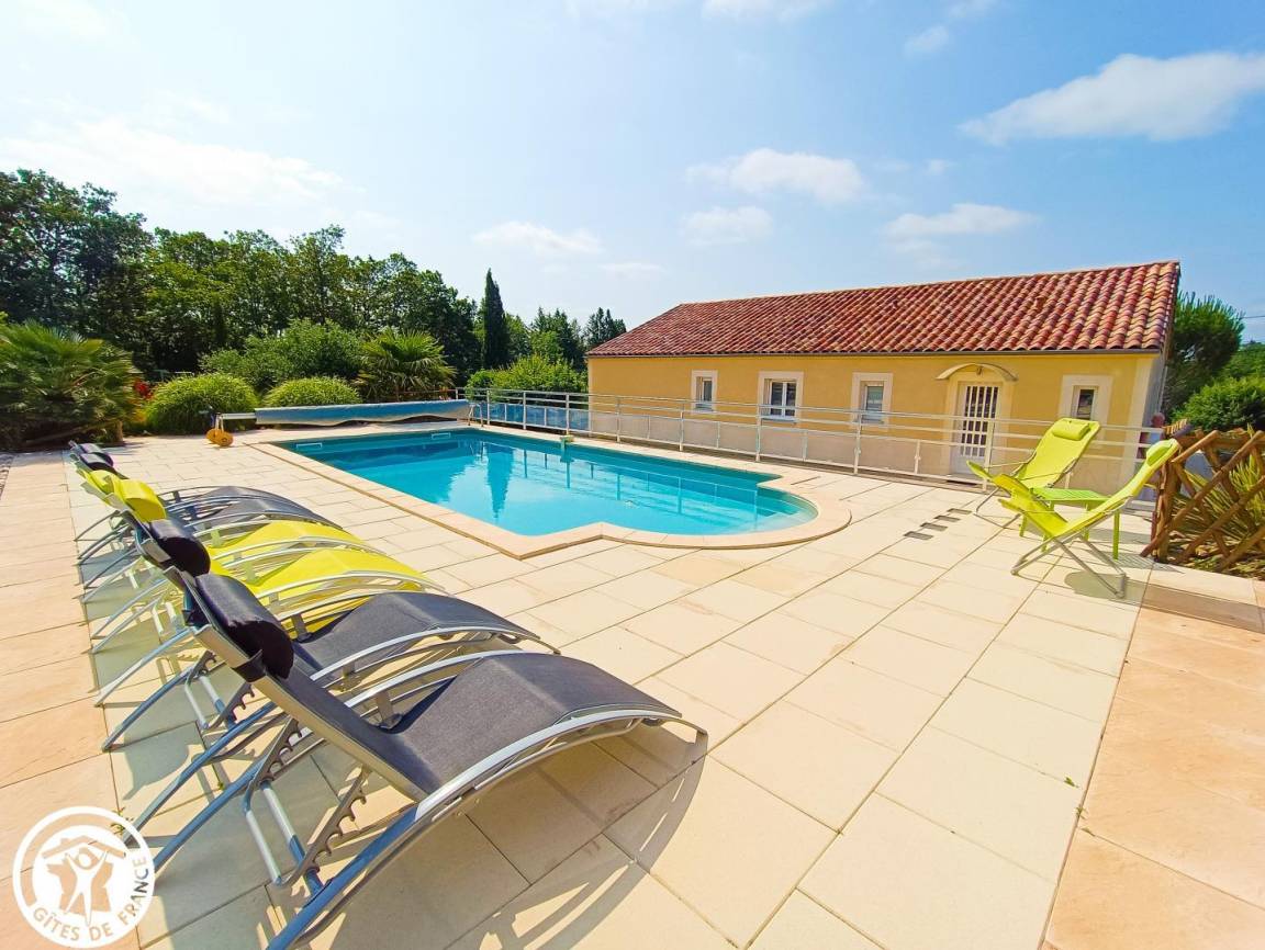 120 M² Gîte ∙ 3 Chambres ∙ 6 Personnes - Lot