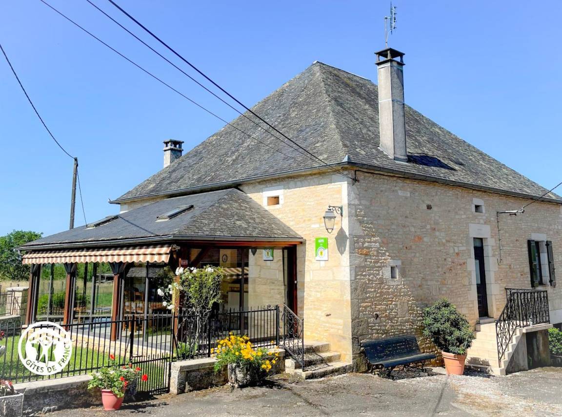 134 M² Gîte ∙ 3 Chambres ∙ 5 Personnes - Souillac
