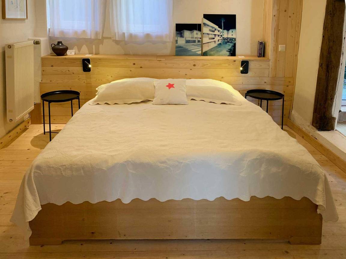 65 M² Ferienwohnung ∙ 1 Schlafzimmer ∙ 4 Gäste - Bad Karlshafen