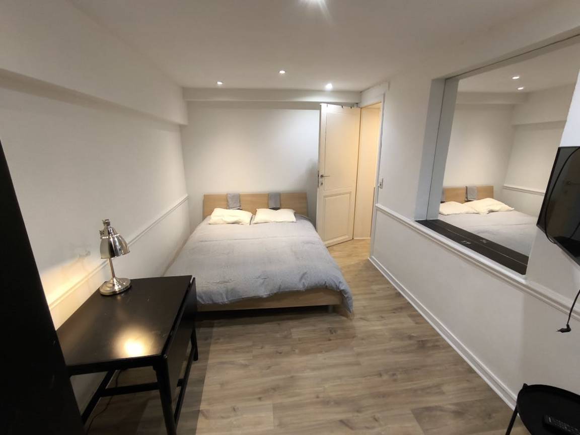 50 M² Huoneisto ∙ 1 Vieras - Belgia