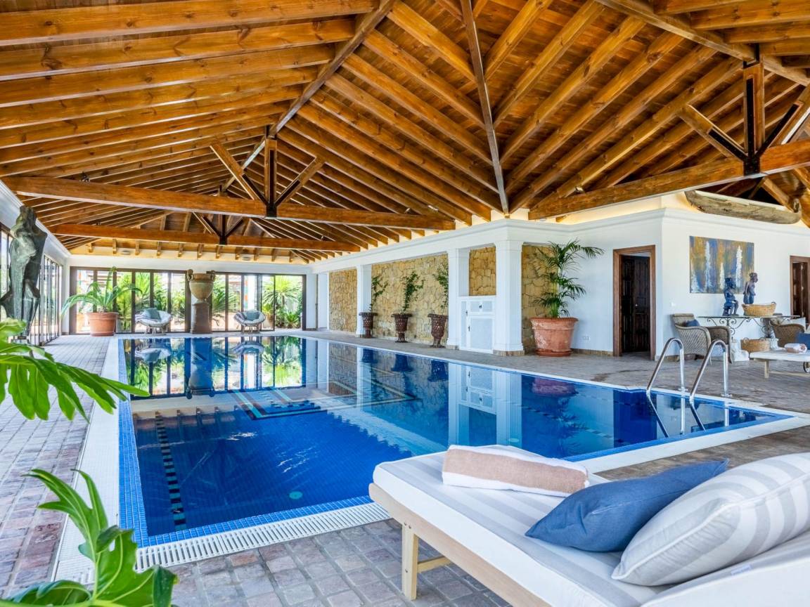 250 M² Casa ∙ 5 Habitaciones ∙ 10 Huéspedes - Monda