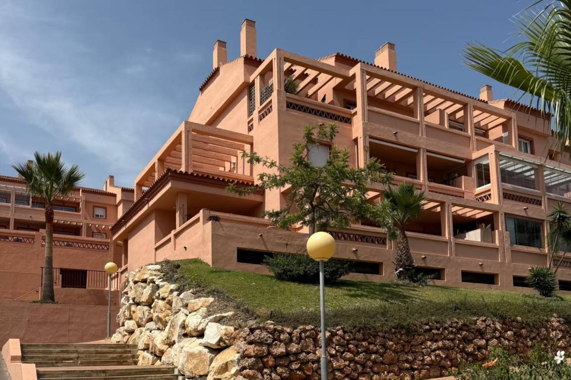 40 M² Appartamento Vacanza ∙ 3 Camere Da Letto ∙ 8 Ospiti - Fuengirola