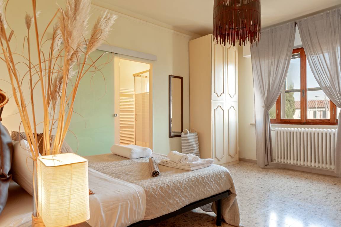 100 M² Apartment ∙ 2 Bedrooms ∙ 5 Guests - Pisa