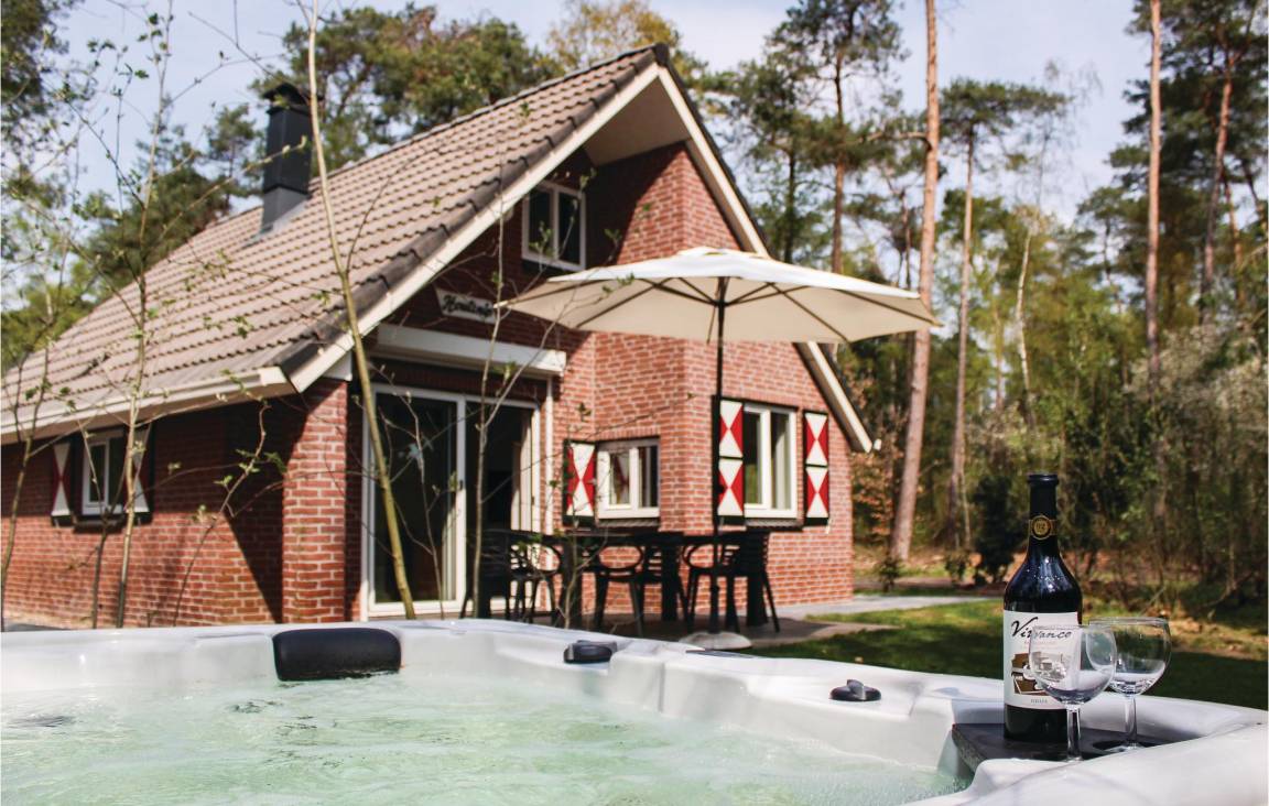 59 M² Huis ∙ 3 Slaapkamers ∙ 6 Gasten - Ommen