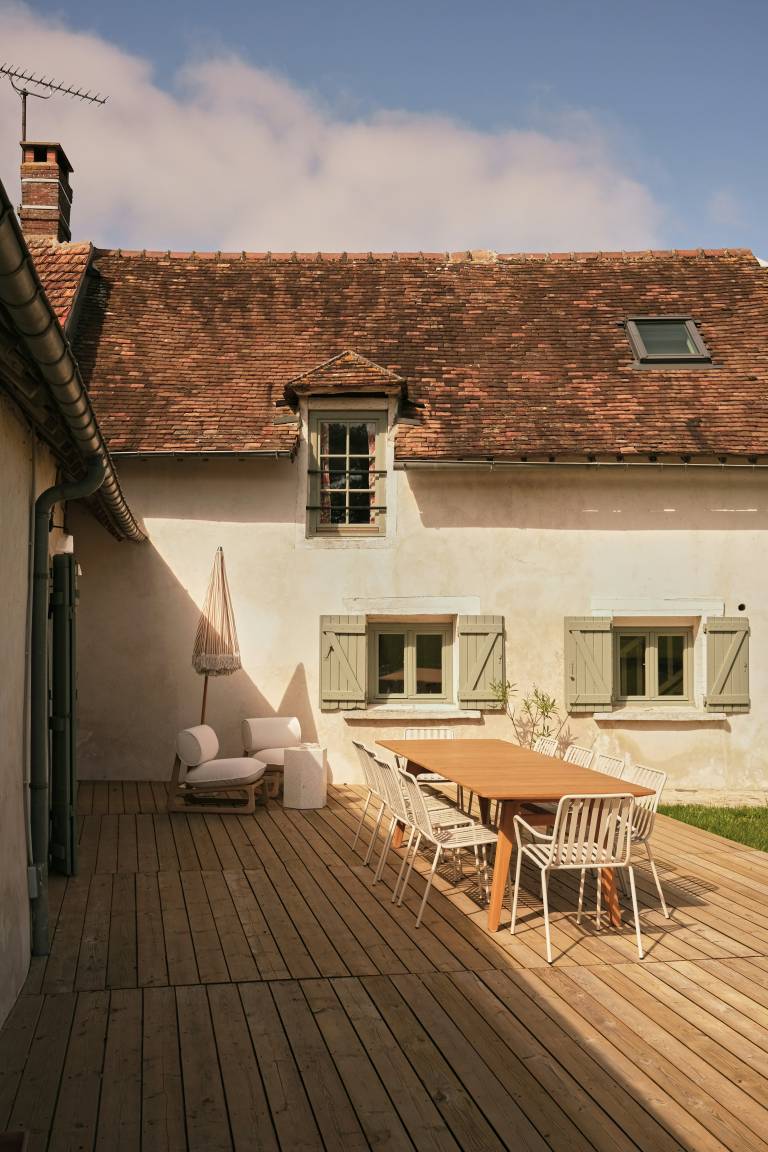 220 M² Maison De Vacances ∙ 5 Chambres ∙ 10 Personnes - Houdan