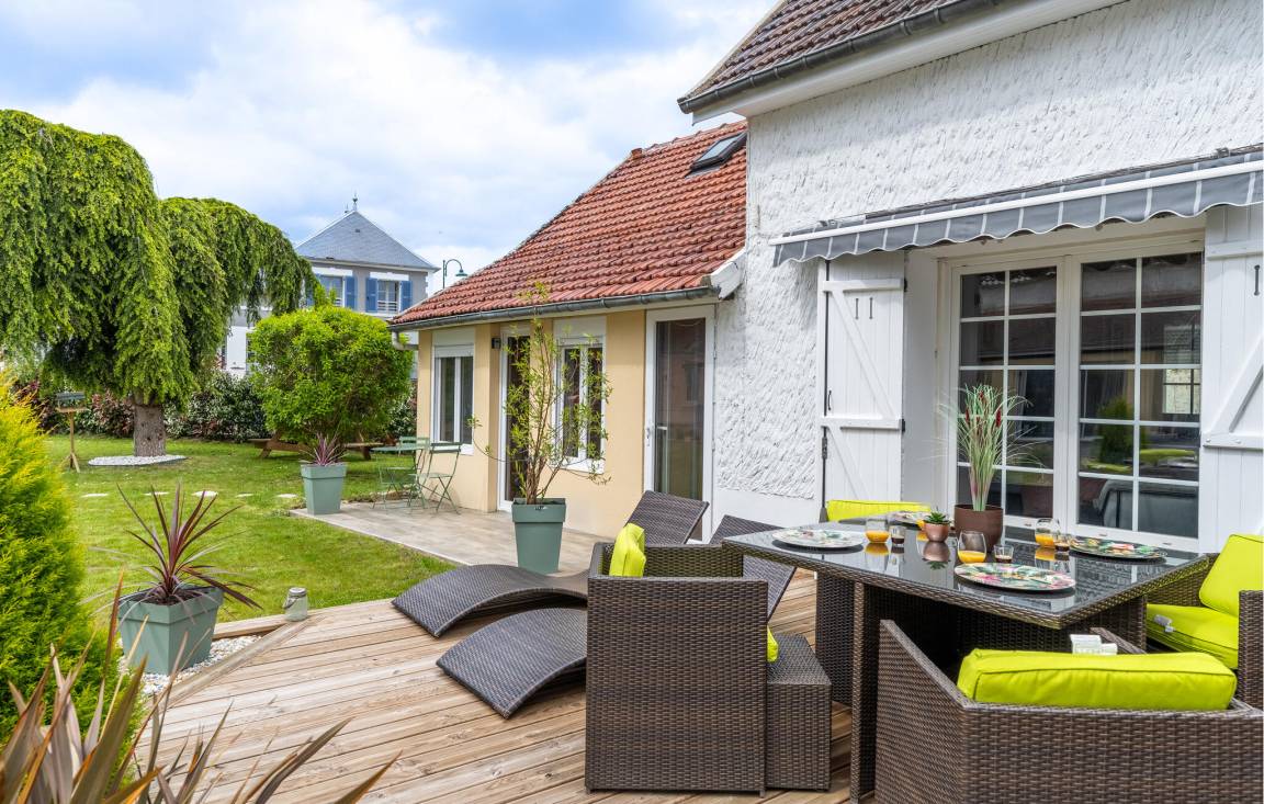 25 M² Appartement ∙ 3 Personnes - Méru