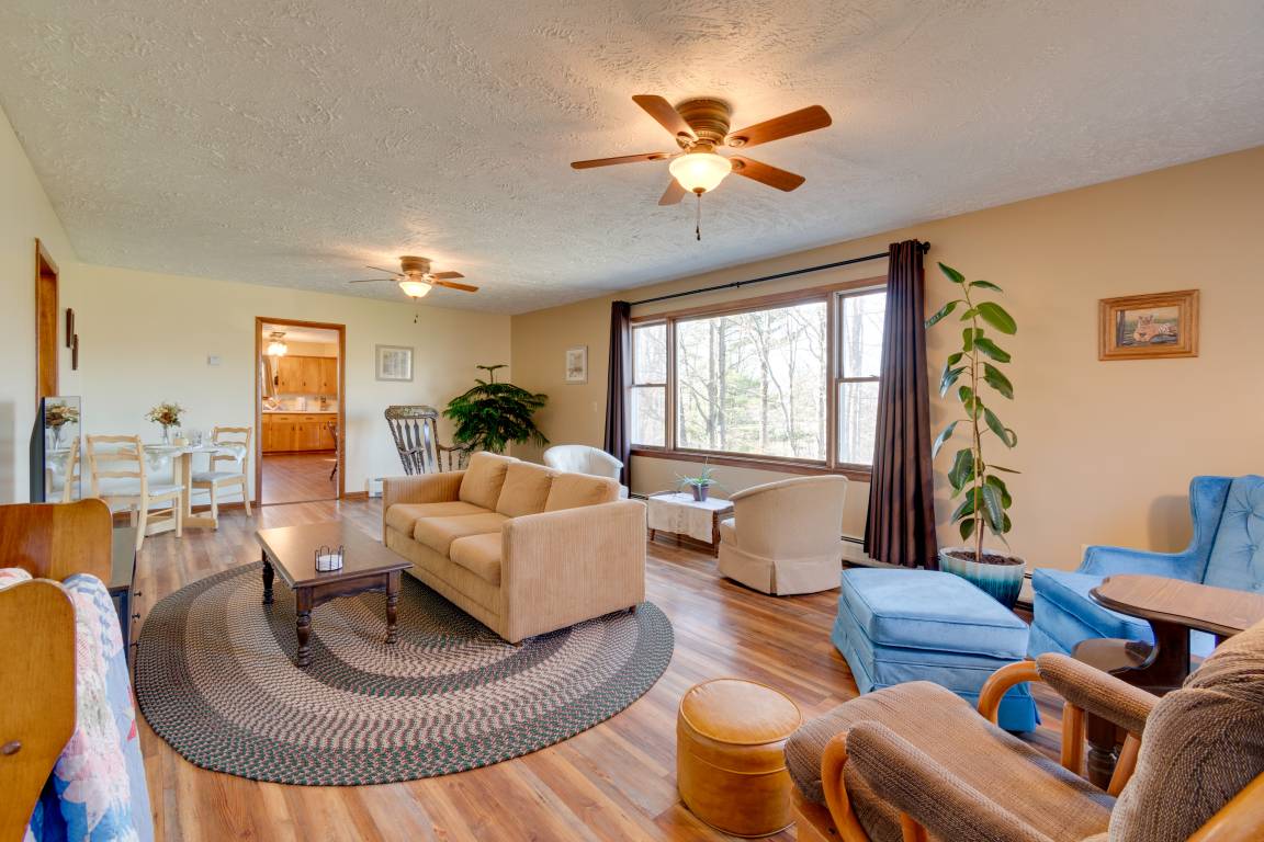 185 M² House ∙ 3 Bedrooms ∙ 6 Guests - Mark Twain State Park, Horseheads