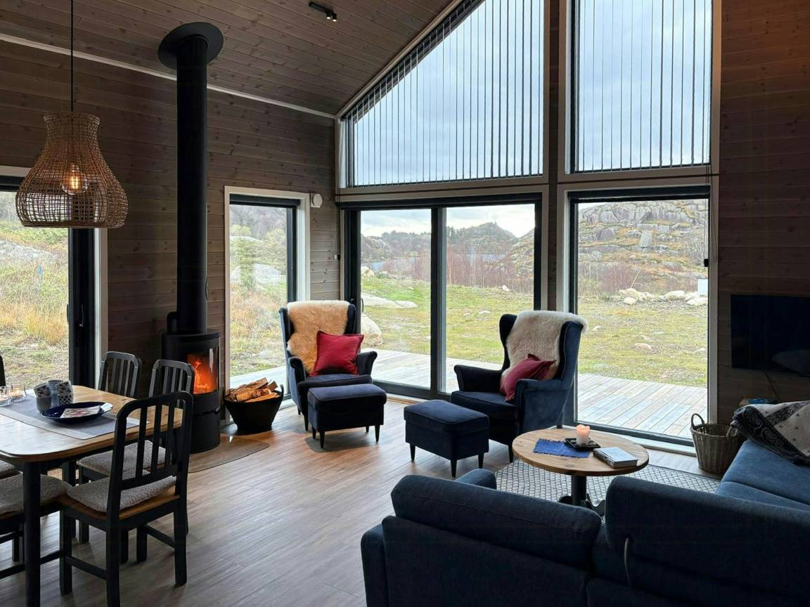 65 M² House ∙ 1 Bedroom ∙ 6 Guests - Egersund