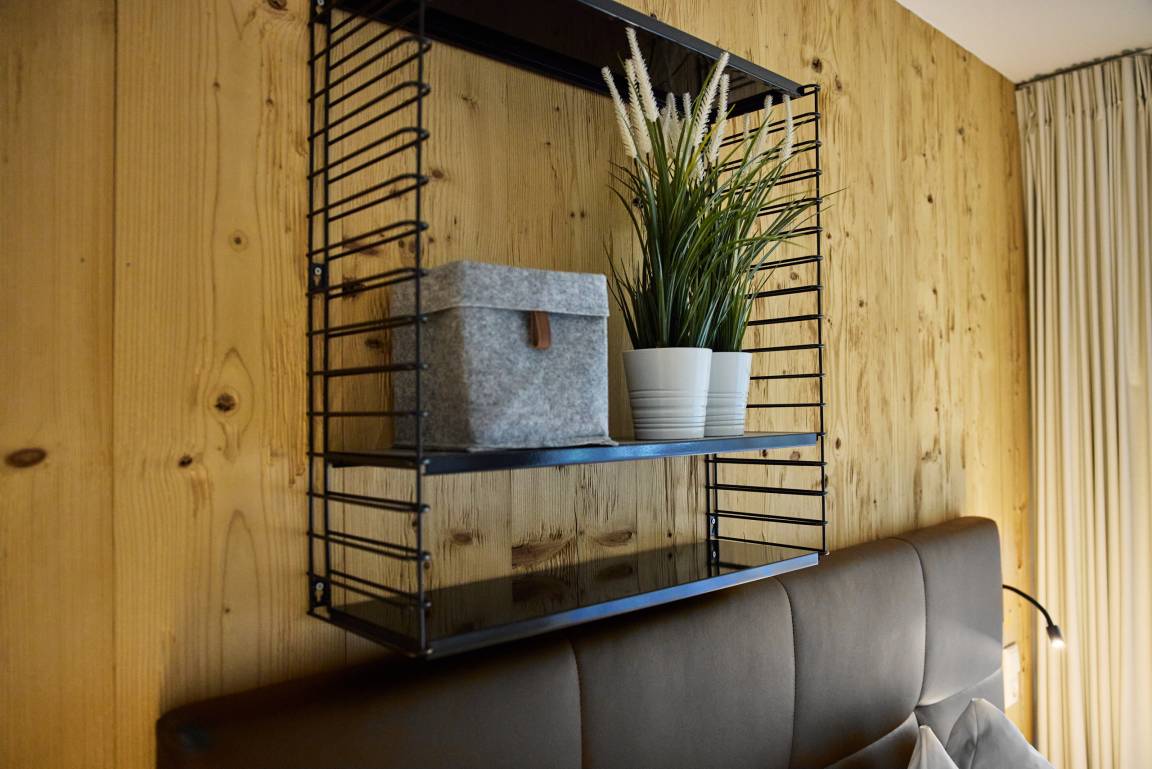 55 M² Ferienwohnung ∙ 3 Schlafzimmer ∙ 6 Gäste - Partenen