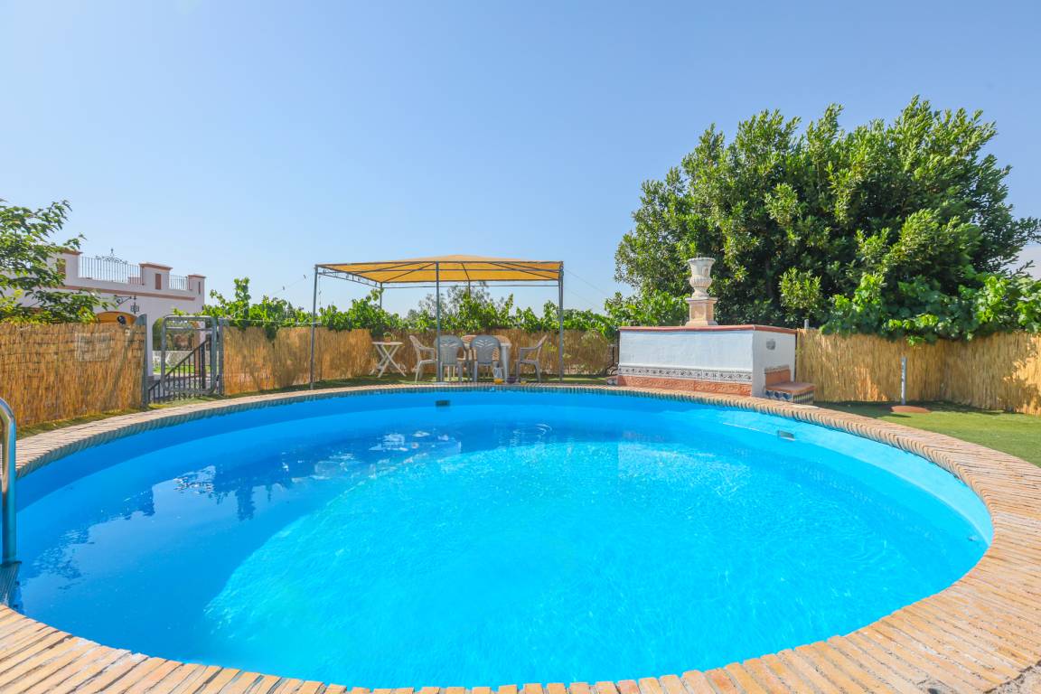200 M² Casa ∙ 3 Habitaciones ∙ 6 Huéspedes - Marchena
