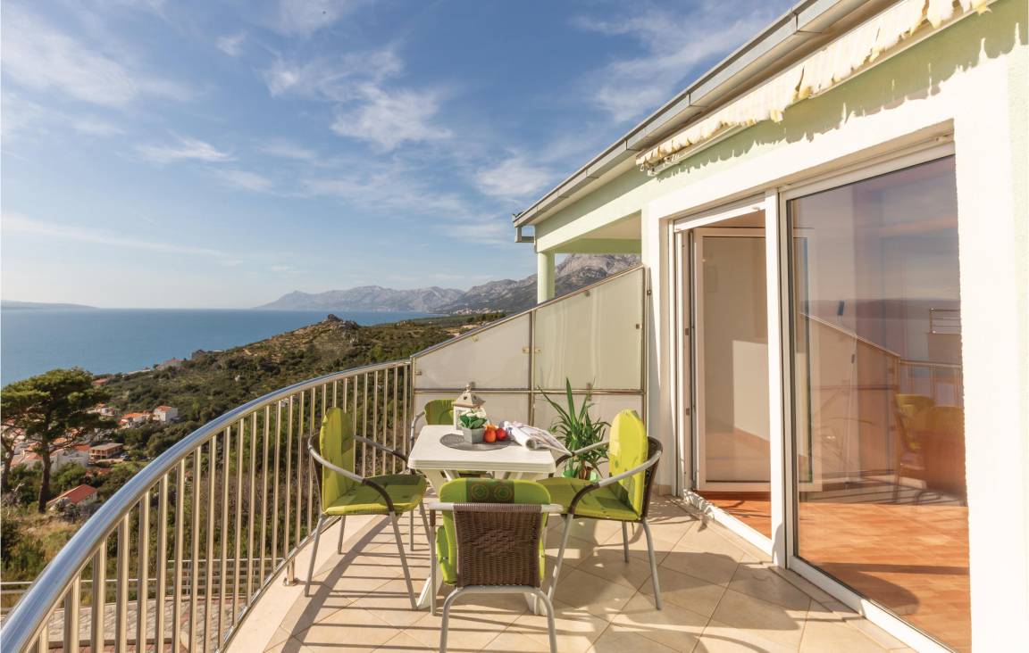 45 M² Ferienwohnung ∙ 1 Schlafzimmer ∙ 3 Gäste - Promajna