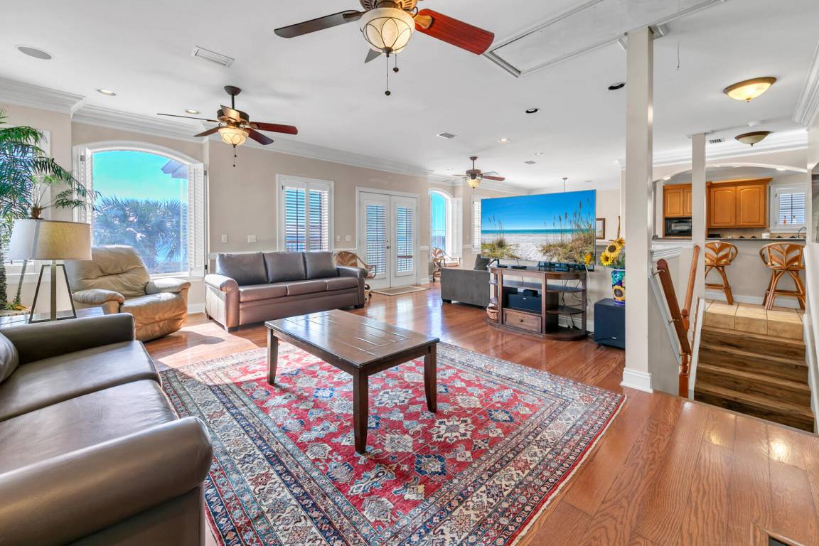 225 M² House ∙ 3 Bedrooms ∙ 16 Guests - Panama City Beach, FL