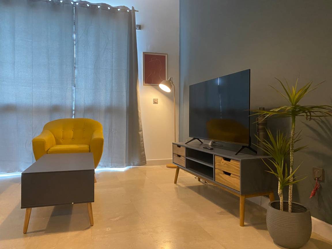 57 M² Apartamento ∙ 3 Hóspedes - Pinto