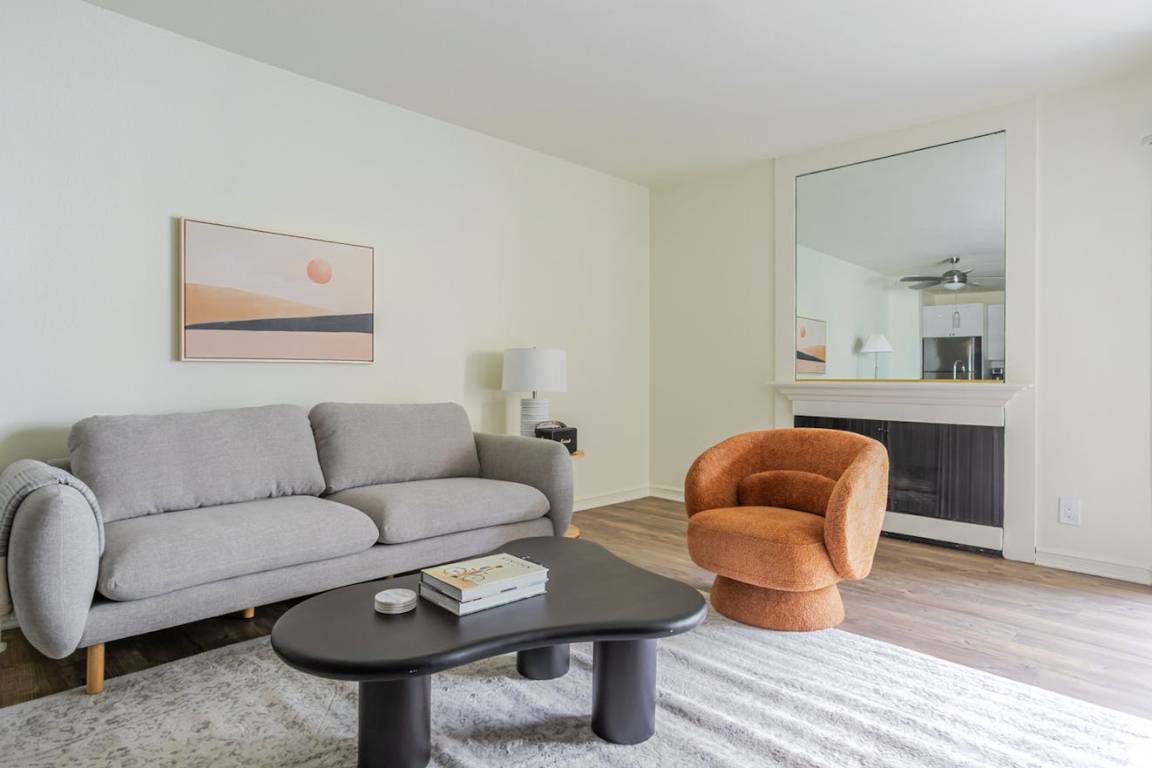 63 M² Apartamento ∙ 1 Habitación ∙ 2 Huéspedes - Pasadena, CA