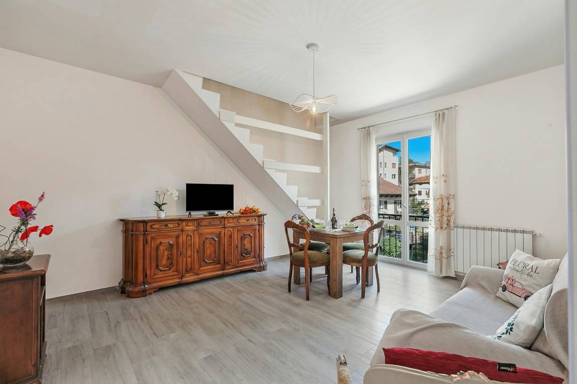 70 M² Ferienwohnung ∙ 2 Schlafzimmer ∙ 4 Gäste - Baveno