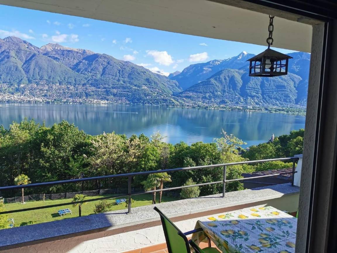 65 M² Ferienwohnung ∙ 2 Schlafzimmer ∙ 4 Gäste - Locarno