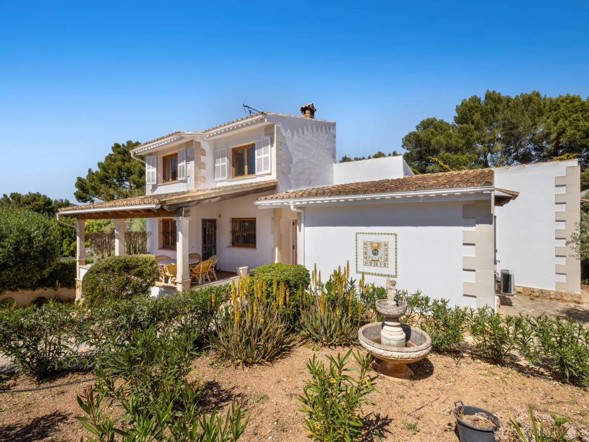 215 M² Villa ∙ 3 Bedrooms ∙ 6 Guests - Santa Ponsa