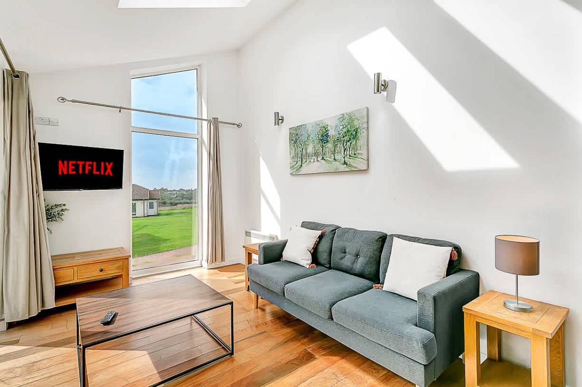 74 M² House ∙ 2 Bedrooms ∙ 4 Guests - Sidmouth