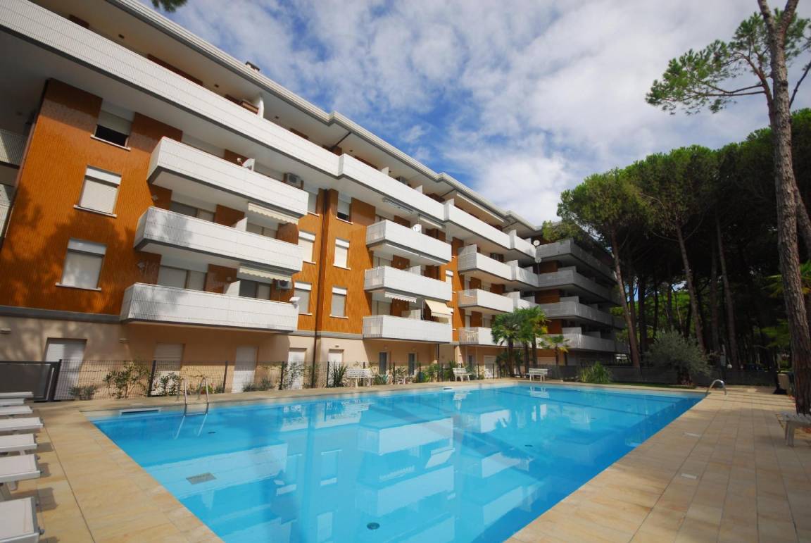 40 M² Appartement ∙ 2 Chambres ∙ 4 Personnes - Lignano Pineta
