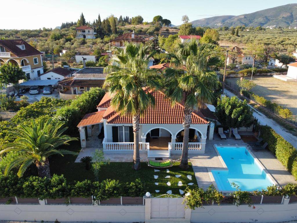 100 M² Villa ∙ 3 Bedrooms ∙ 6 Guests - Kalamaki