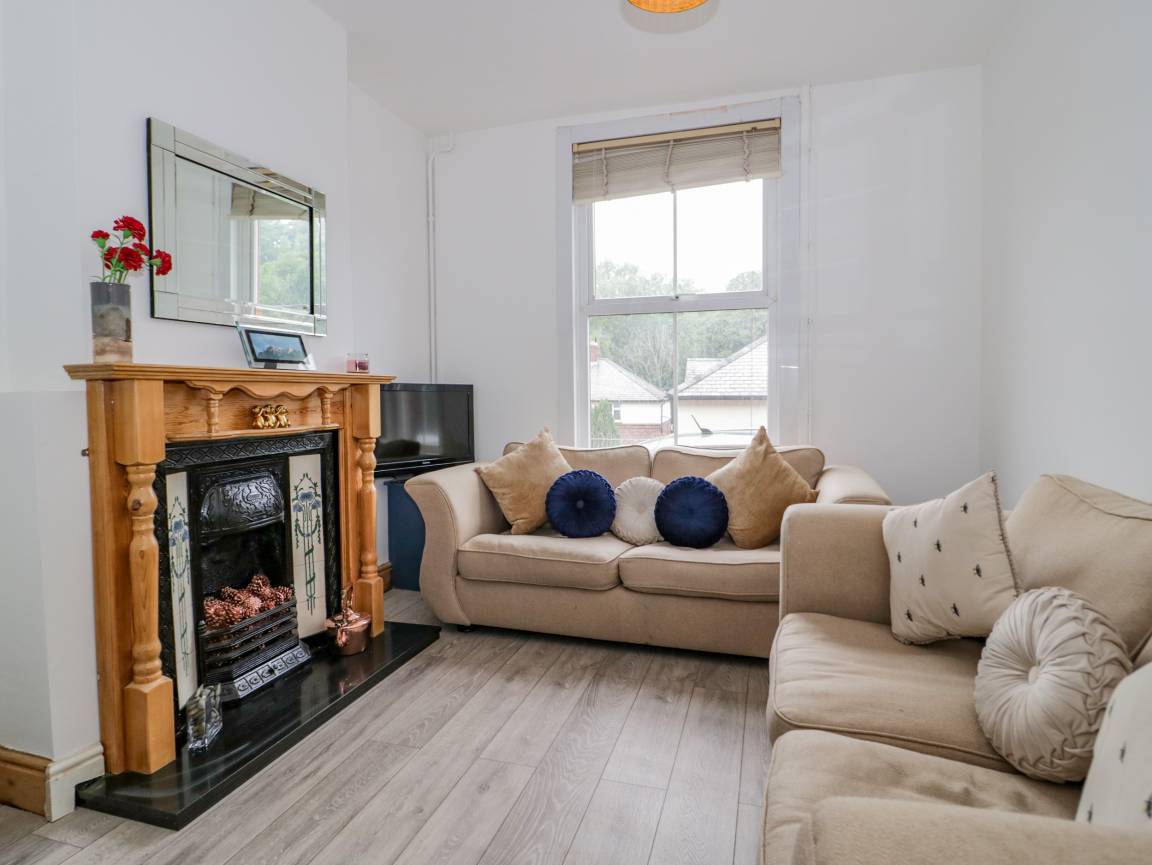 Cottage ∙ 3 Bedrooms ∙ 8 Guests - Llangollen