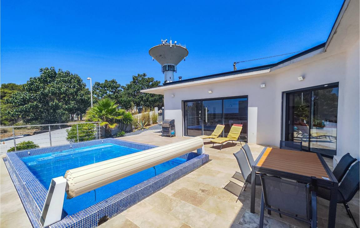 180 M² Ferienhaus ∙ 4 Schlafzimmer ∙ 8 Gäste - Béziers