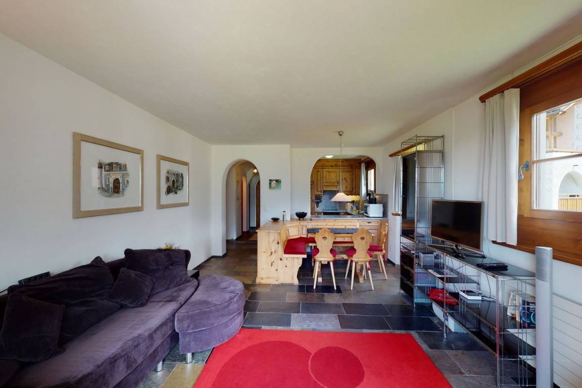 84 M² Ferienwohnung ∙ 2 Schlafzimmer ∙ 4 Gäste - Zuoz