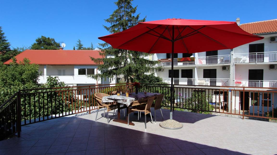 50 M² Ferienwohnung ∙ 2 Schlafzimmer ∙ 4 Gäste - Malinska