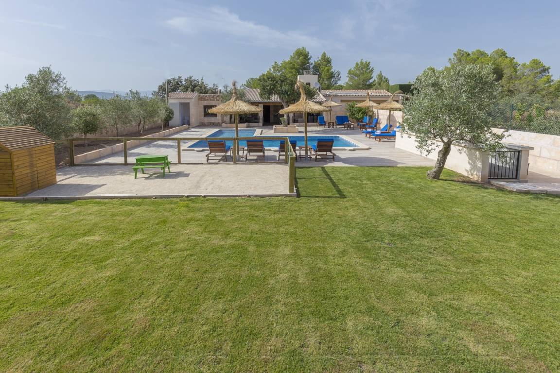 170 M² Villa ∙ 4 Bedrooms ∙ 8 Guests - Algaida