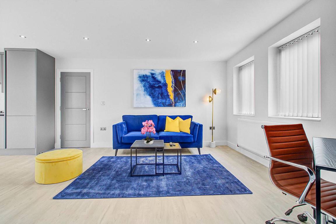 90 M² Apartment ∙ 3 Bedrooms ∙ 6 Guests - Ruislip