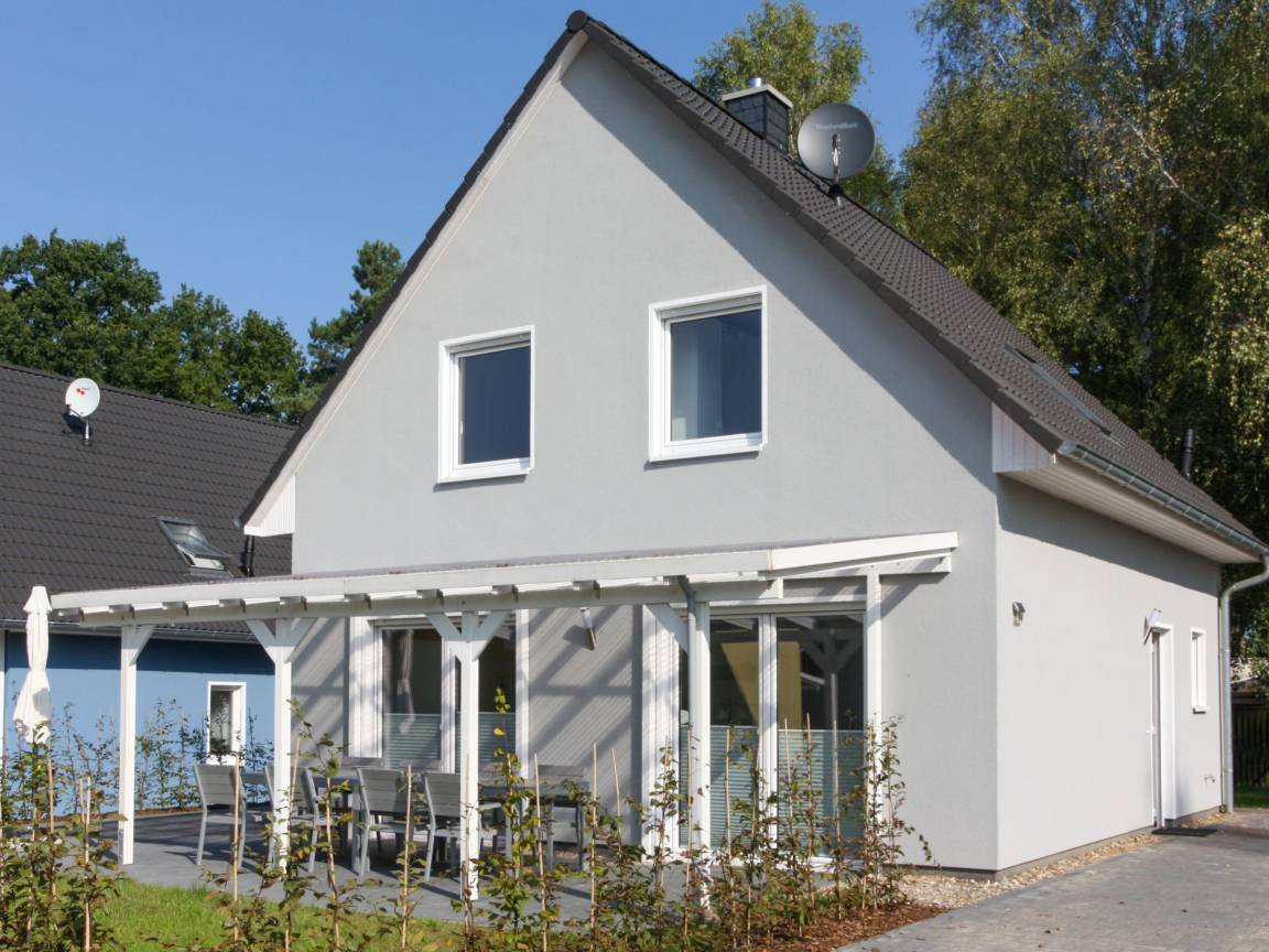 100 M² House ∙ 1 Bedroom ∙ 8 Guests - Waren
