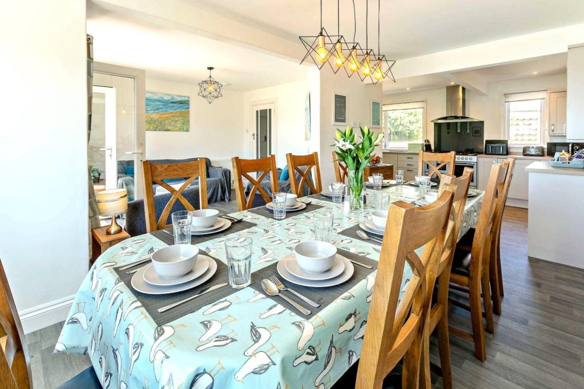 Cottage ∙ 5 Bedrooms ∙ 10 Guests - Woolacombe