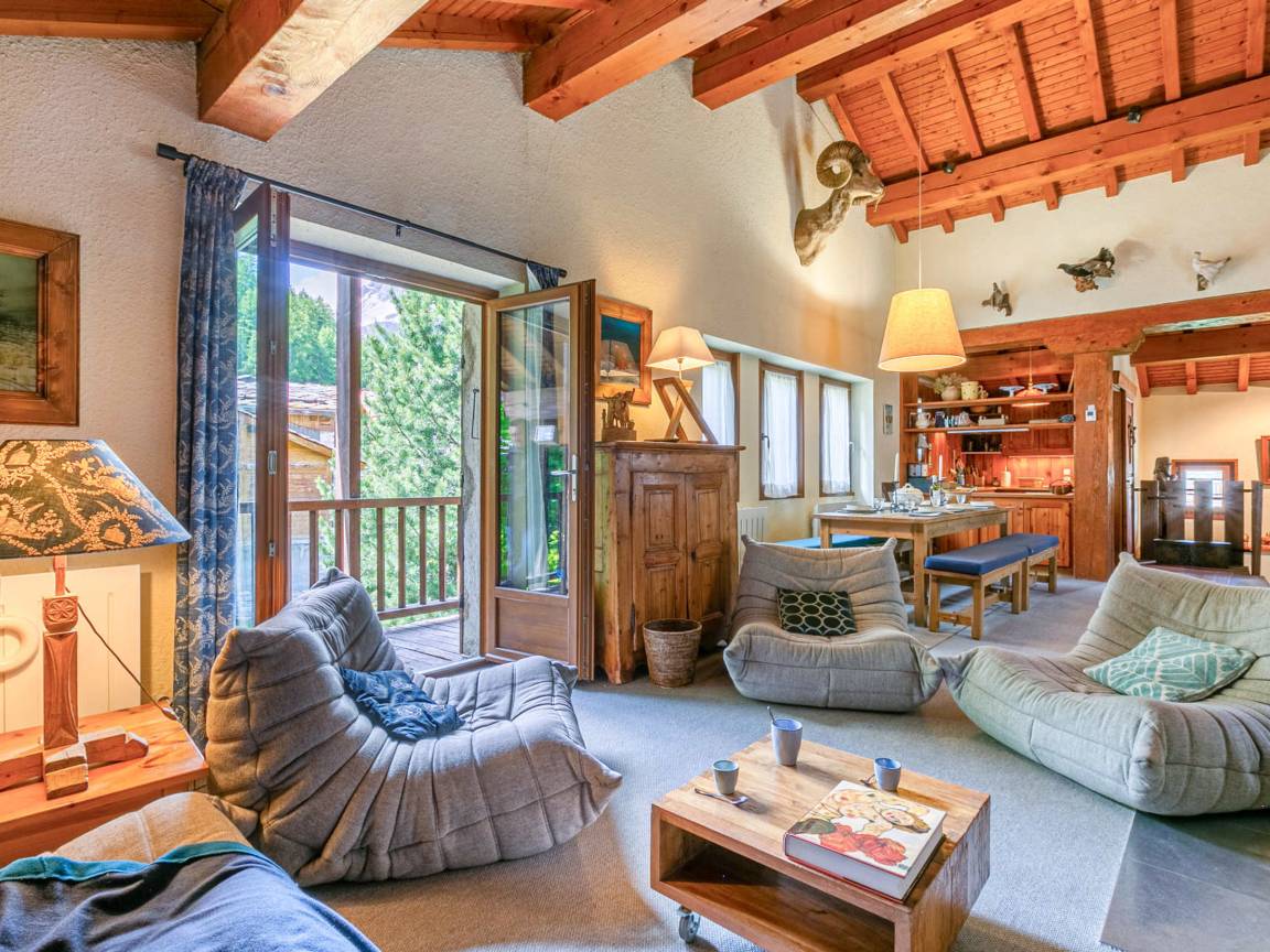 137 M² Chalet ∙ 4 Habitaciones ∙ 10 Huéspedes - Val-d'Isère