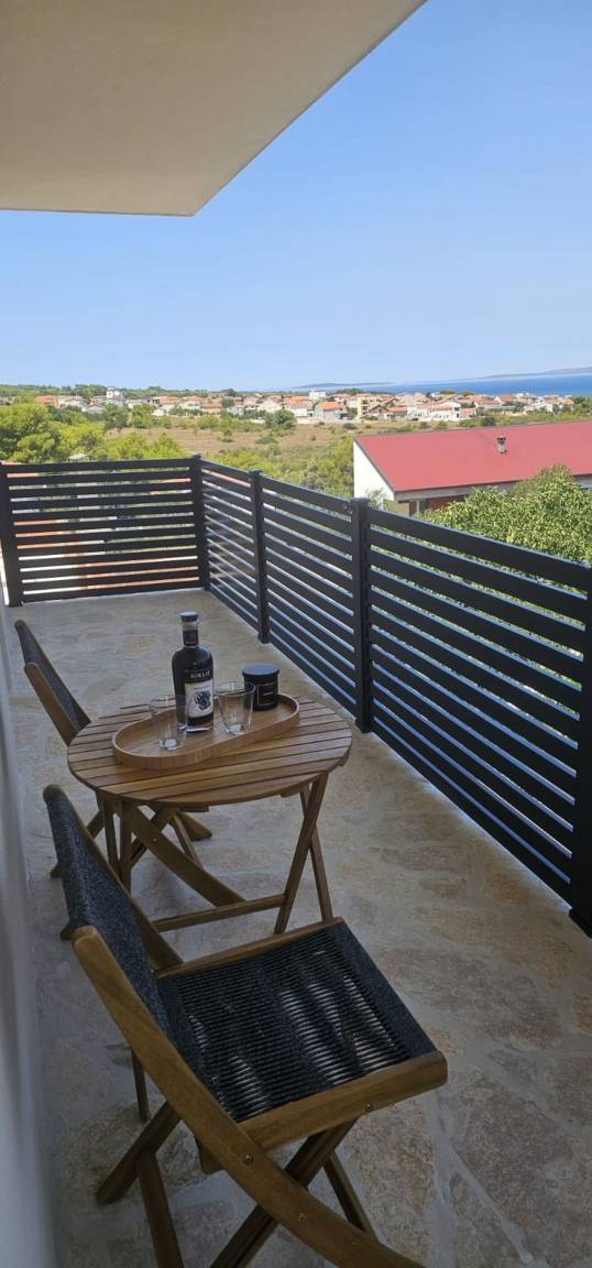 85 M² Apartment ∙ 2 Bedrooms ∙ 5 Guests - Vir