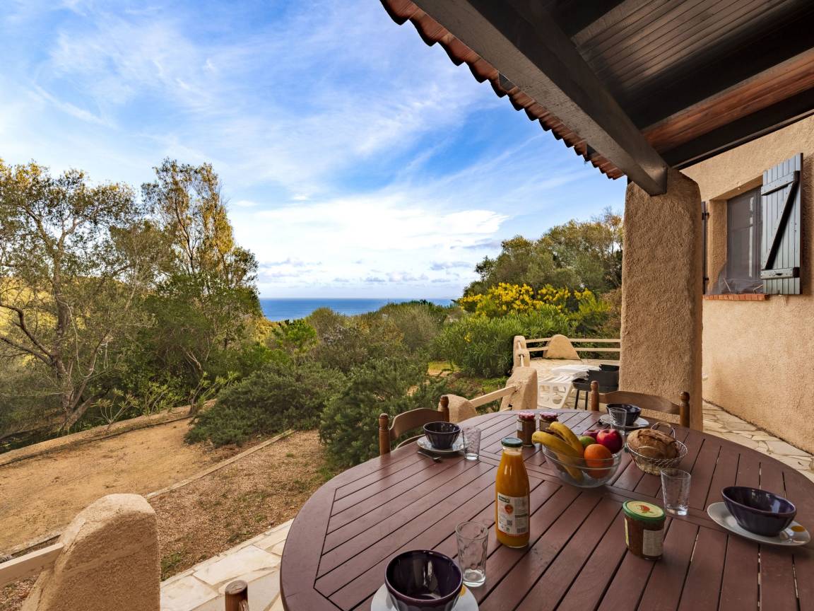 65 M² House ∙ 1 Bedroom ∙ 4 Guests - Bonifacio