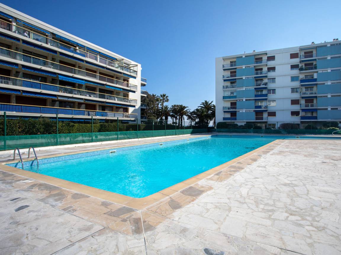 55 M² Apartamento ∙ 1 Quarto ∙ 4 Hóspedes - Cagnes-sur-Mer