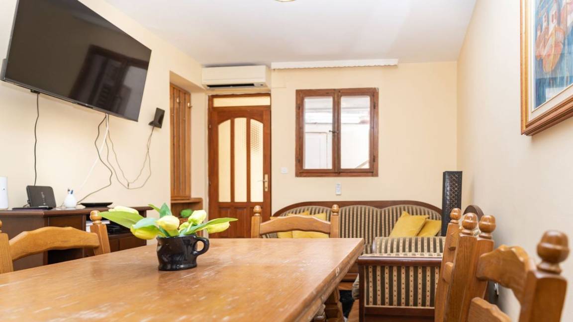 90 M² House ∙ 2 Bedrooms ∙ 6 Guests - Dubrovnik
