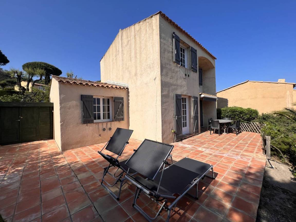 65 M² Maison De Vacances ∙ 3 Chambres ∙ 6 Personnes - Cavalaire-sur-Mer