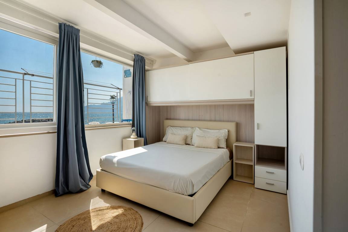 40 M² Casa ∙ 1 Habitación ∙ 2 Huéspedes - Salerno