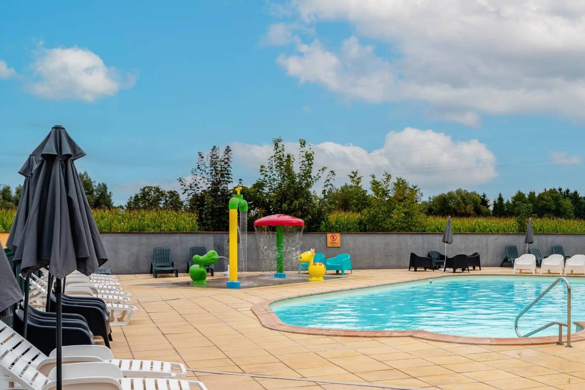 33 M² Camping-unterkunft ∙ 2 Schlafzimmer ∙ 5 Gäste - Alsace