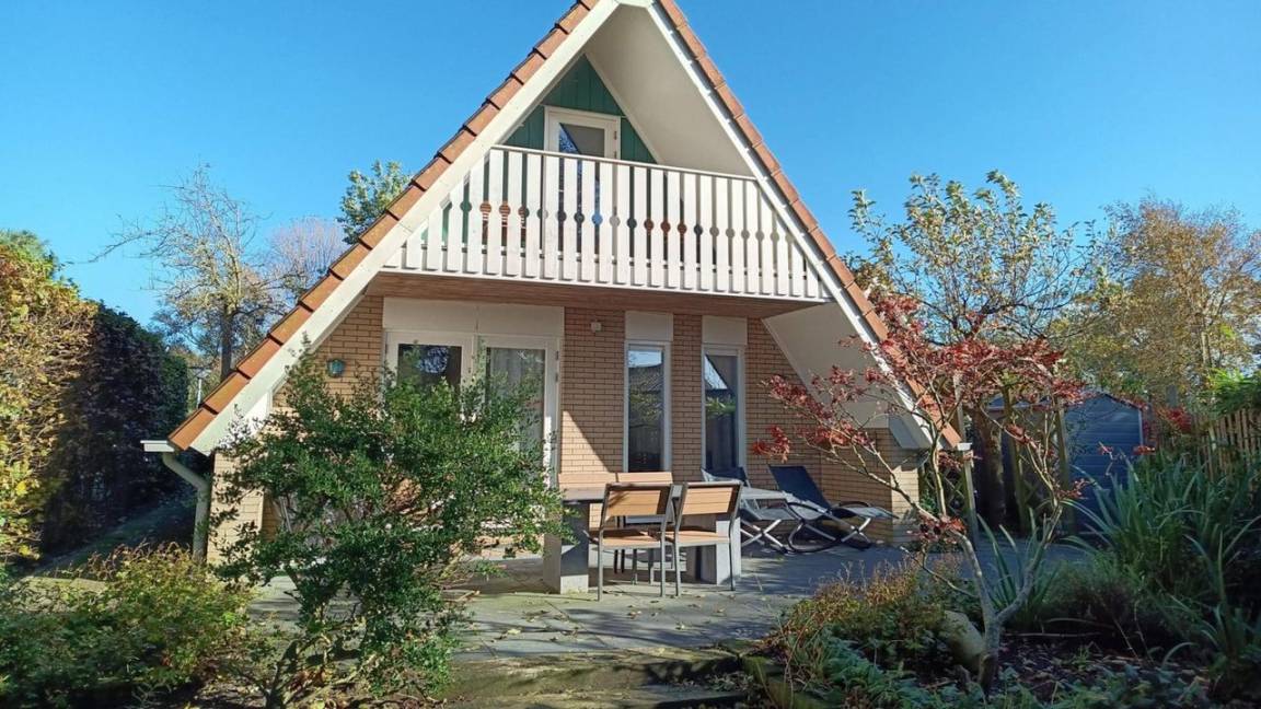64 M² Ferienhaus ∙ 2 Schlafzimmer ∙ 4 Gäste - Callantsoog
