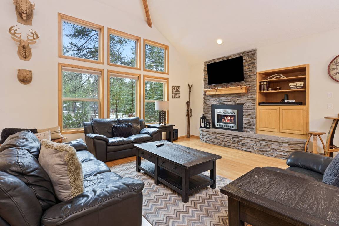 214 M² House ∙ 5 Bedrooms ∙ 12 Guests - Sunriver, OR