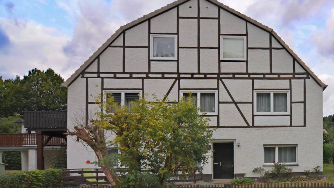 73 M² Ferienwohnung ∙ 2 Schlafzimmer ∙ 5 Gäste - Marsberg