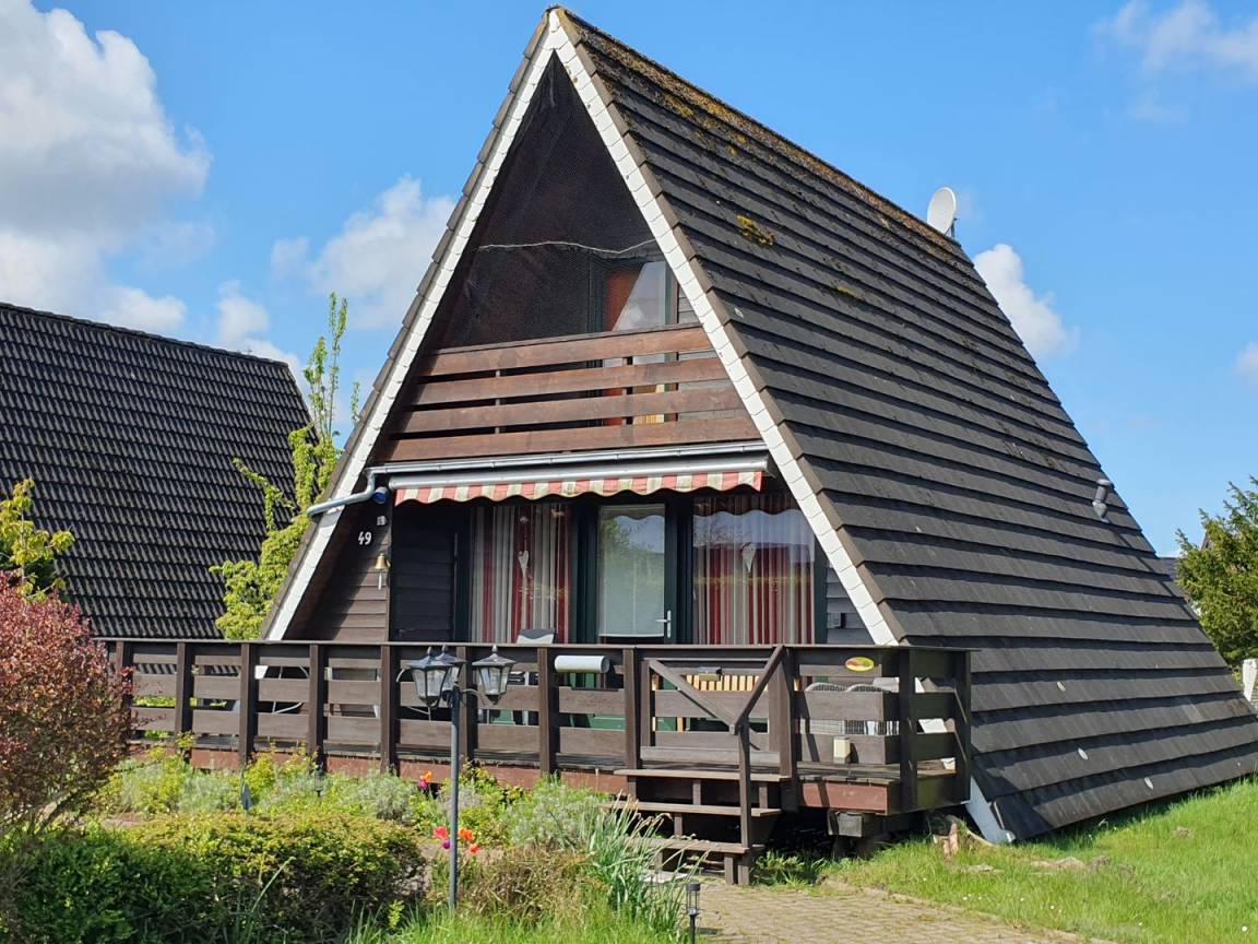 78 M² Ferienhaus ∙ 2 Schlafzimmer ∙ 4 Gäste - Butjadingen