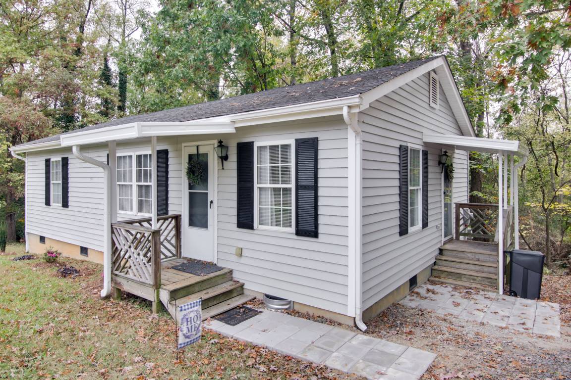 92 M² Cottage ∙ 3 Bedrooms ∙ 6 Guests - Rock Hill, SC