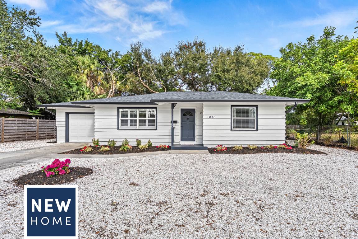 124 M² House ∙ 2 Bedrooms ∙ 6 Guests - Siesta Key, FL
