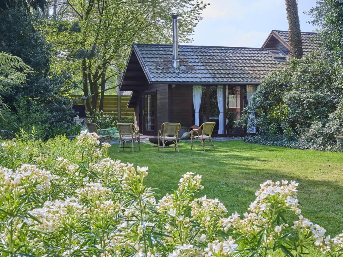 80 M² Mökki ∙ 1 Makuuhuone ∙ 2 Vierasta - Geel