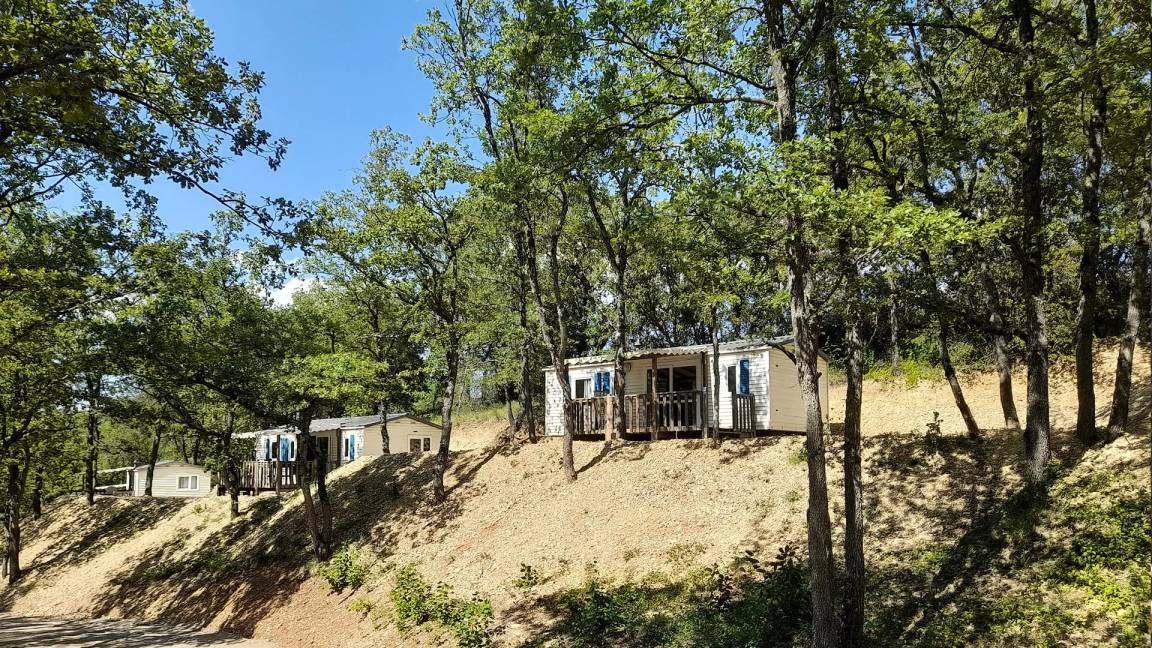 32 M² Mobil-home ∙ 3 Chambres ∙ 8 Personnes - Riez
