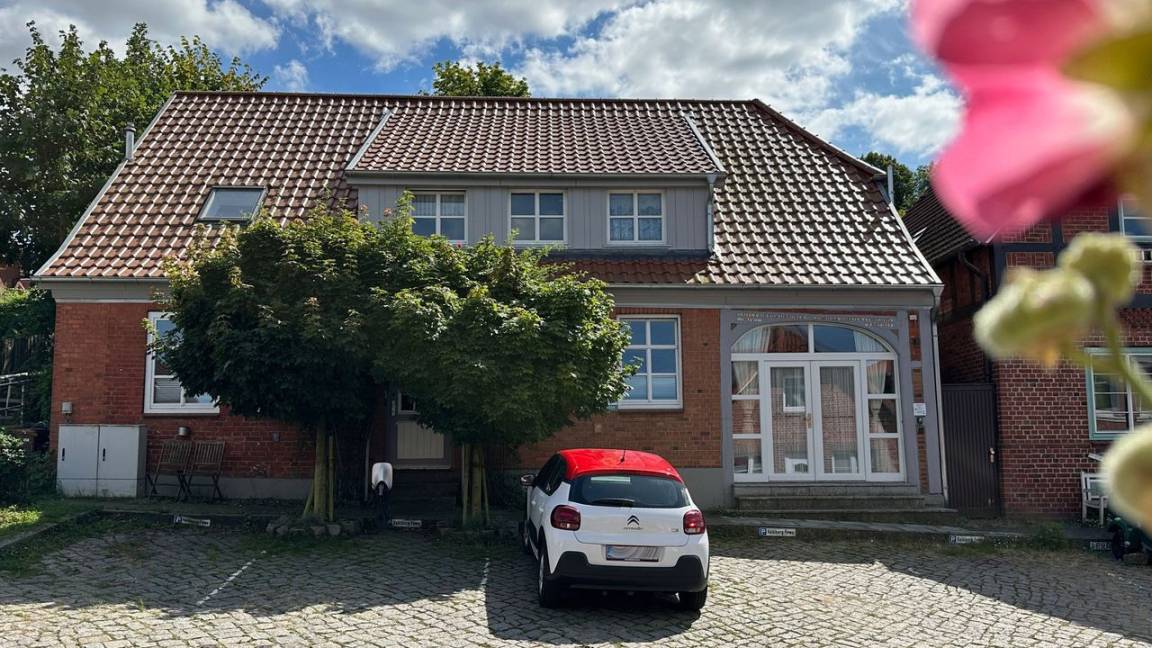 42 M² Ferienwohnung ∙ 1 Schlafzimmer ∙ 4 Gäste - Bad Segeberg